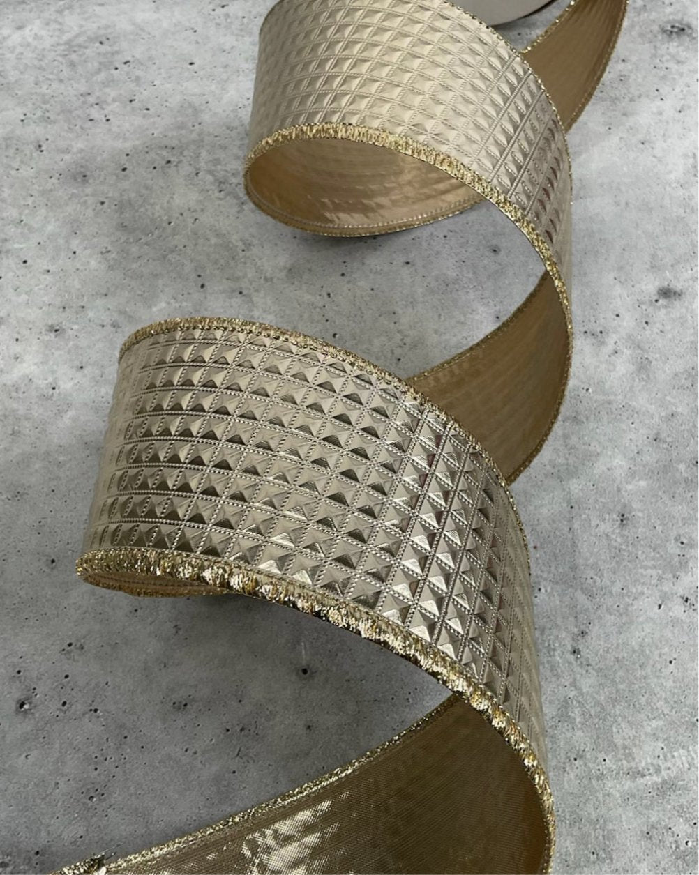 Champagne wired ribbon 2.5” - Greenery Market