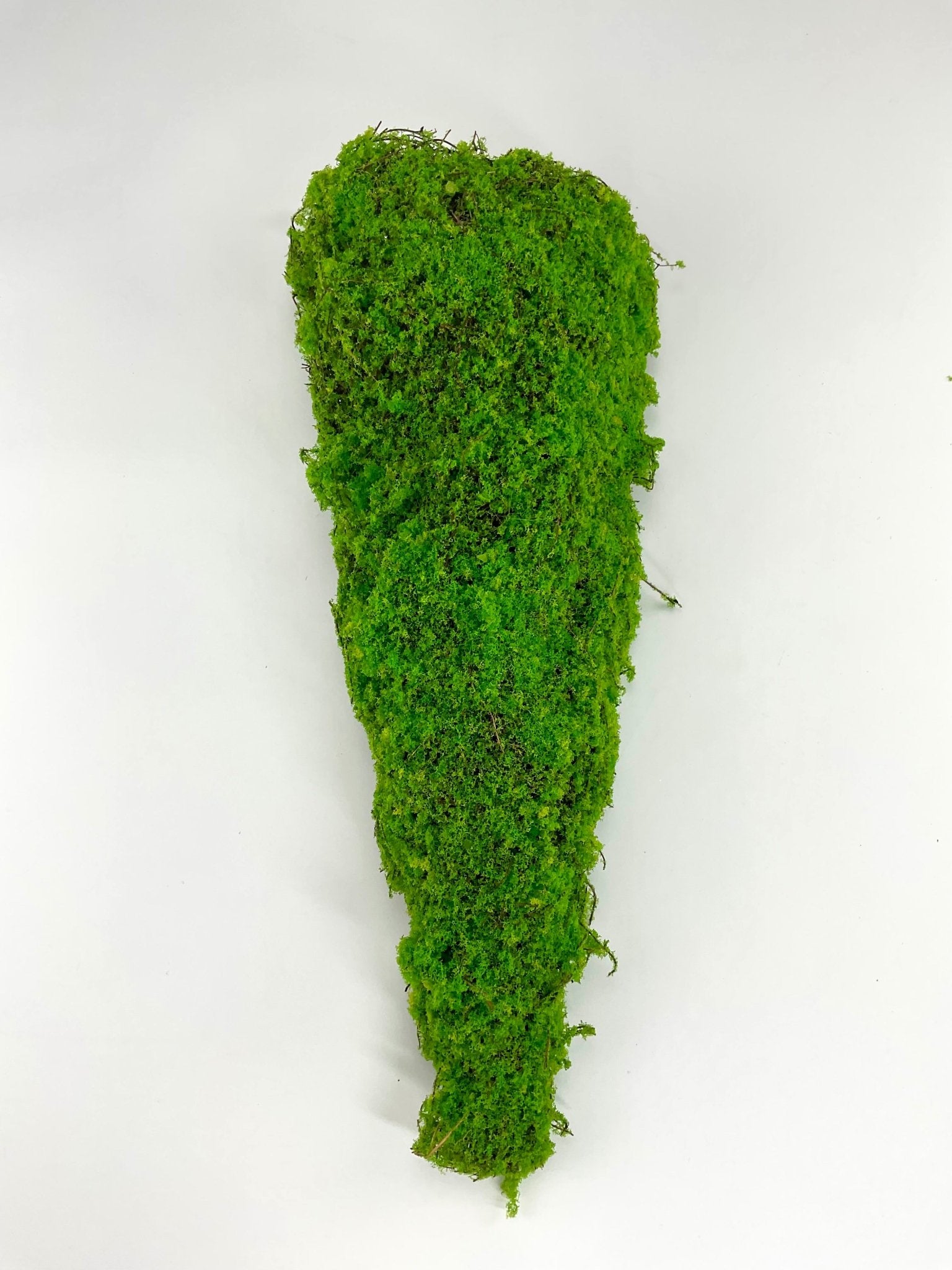 Greenery market half cone moss hanging, 18" green - Greenery Market