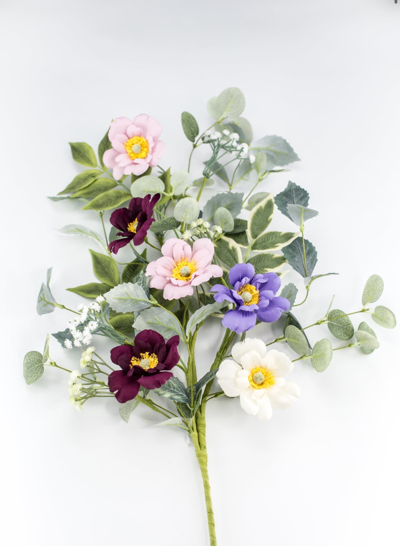 Mixed daisy flower spray - lavender - Greenery Market
