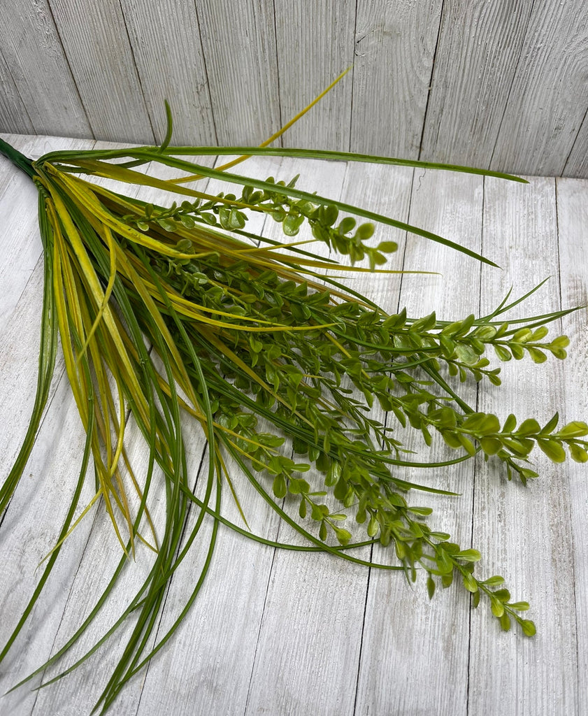 Mixed grasses and boxwood greenery bush x 23” - Greenery Market