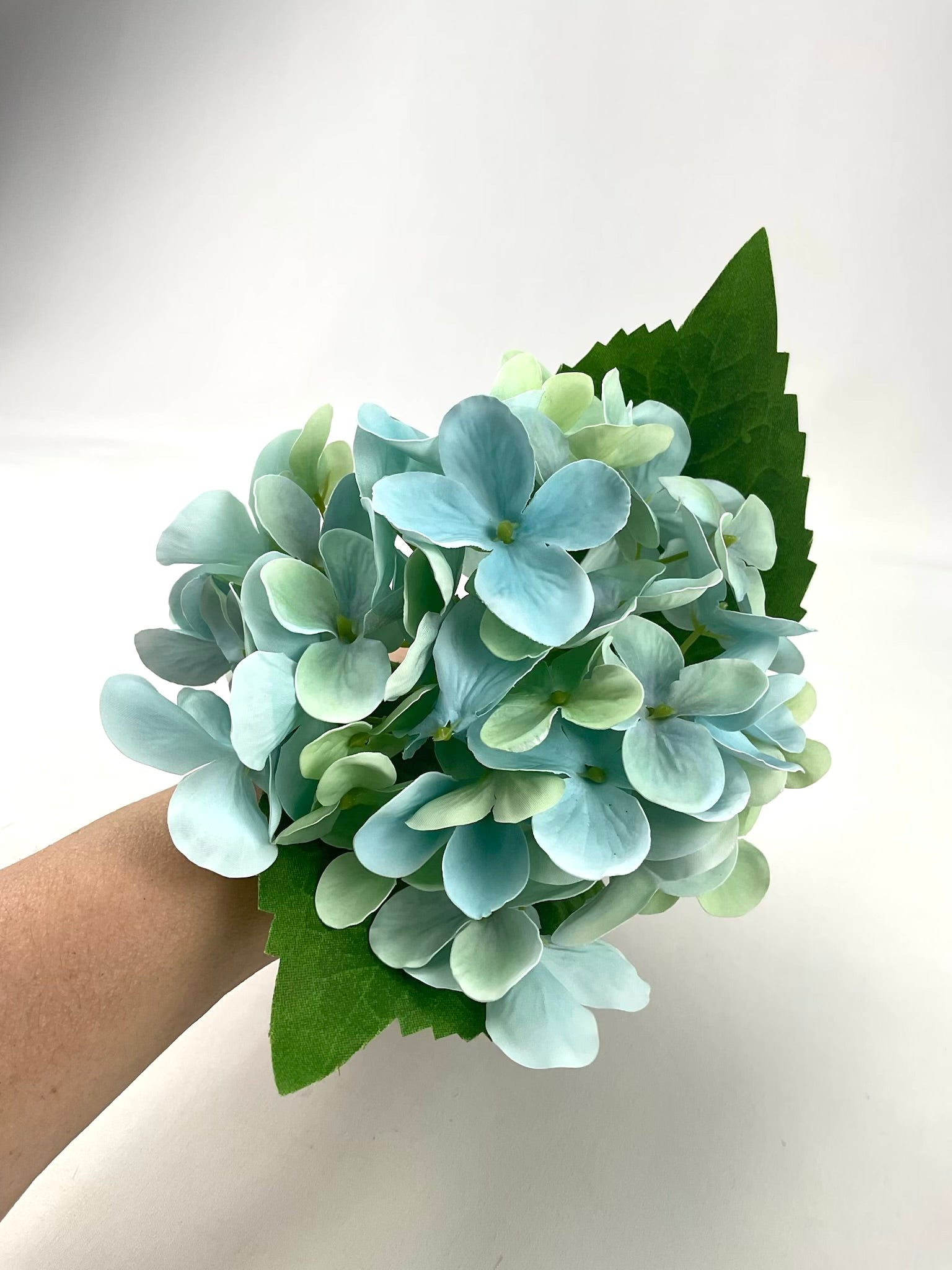 Real touch, Hydrangea stem - aqua - Greenery Market